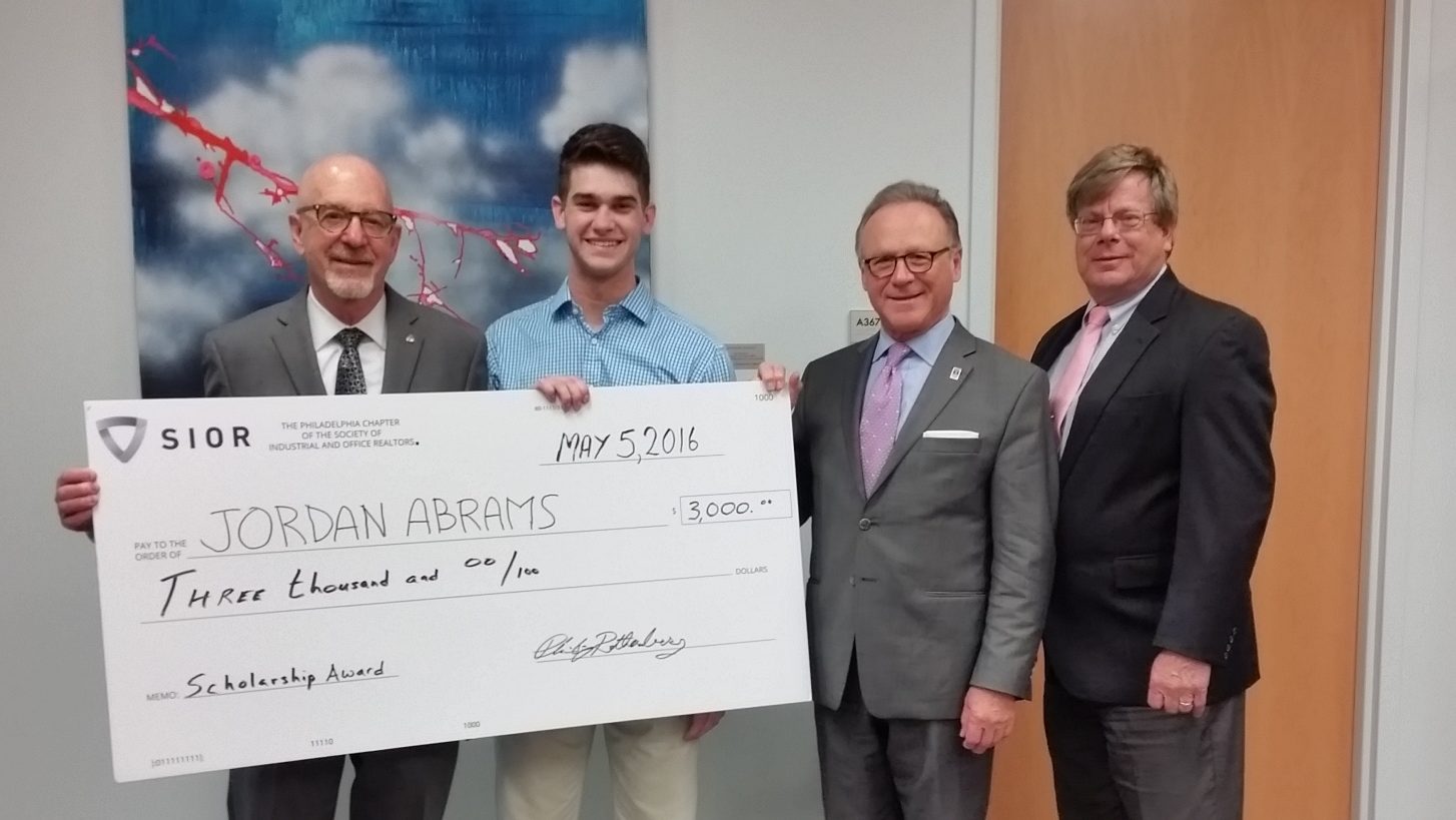 SIOR Philadelphia Chapter Awards Temple University Student Prestigious ...